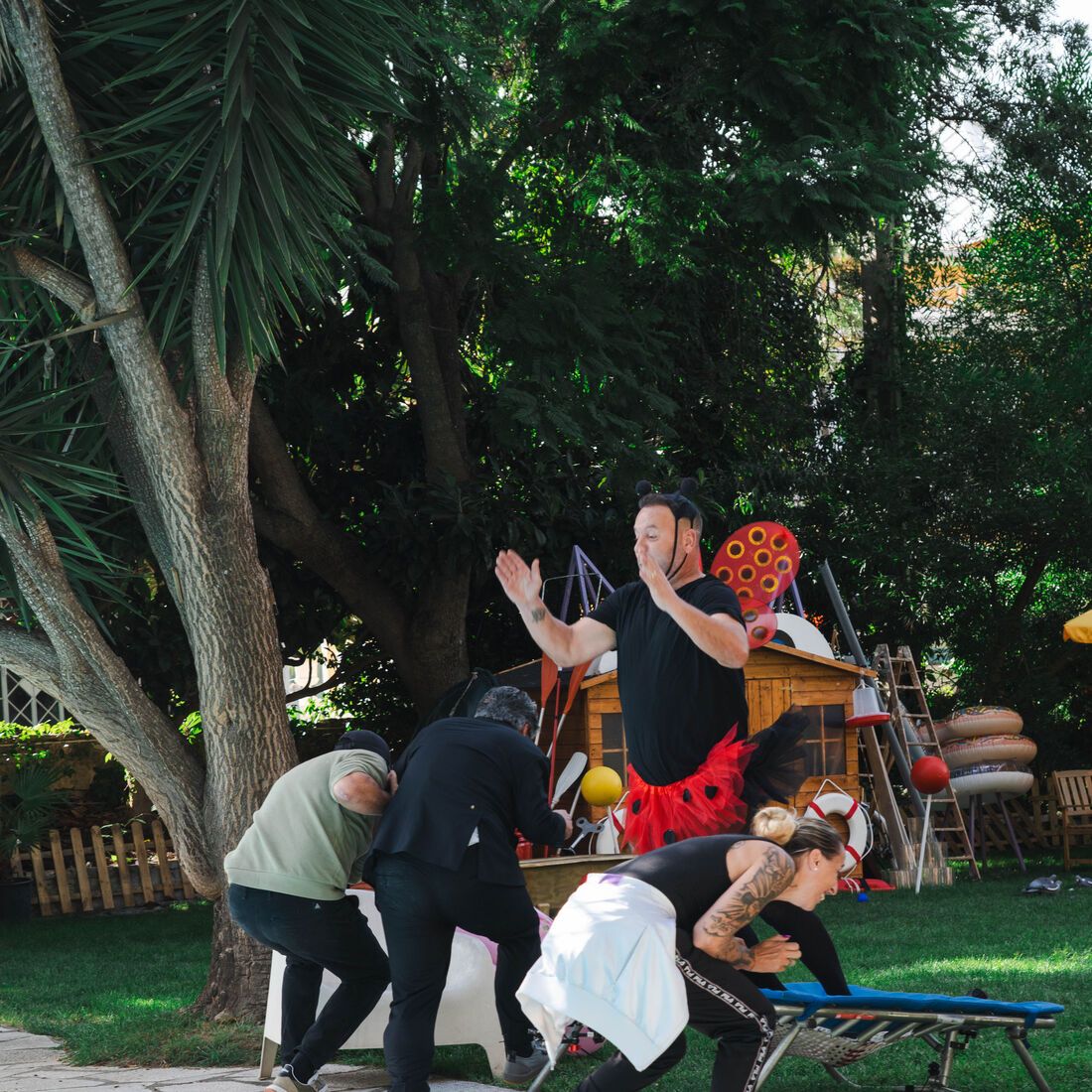 Exclusivo! As primeiras imagens do novo 'Taskmaster' - Fotos - TVGUIA